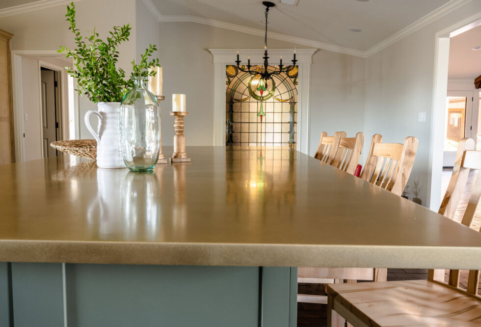 3 Best Reasons You Should Consider A Metal Bar Top For Your Space